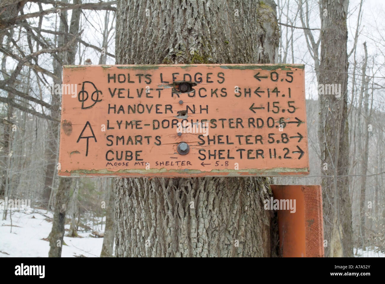 Appalachian Trail- Trail Sign in New Hampshire USA Stock Photo - Alamy