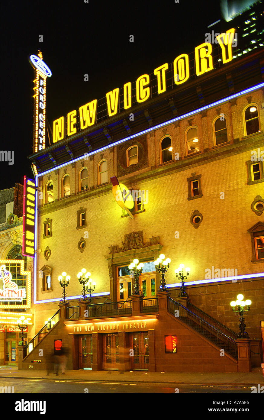 The the new victory theater hi-res stock photography and images - Alamy
