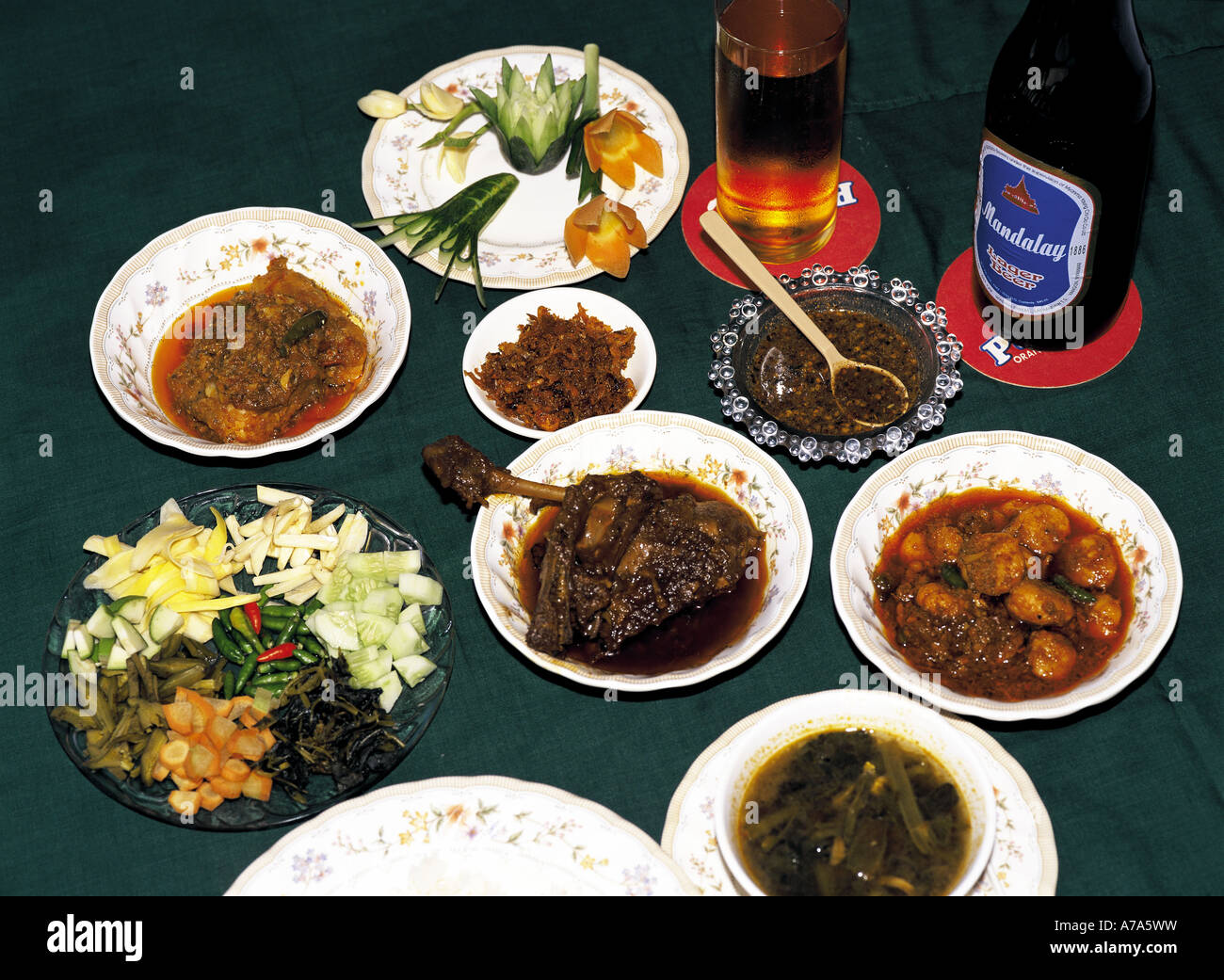 Myanmar national dish hi-res stock photography and images - Alamy