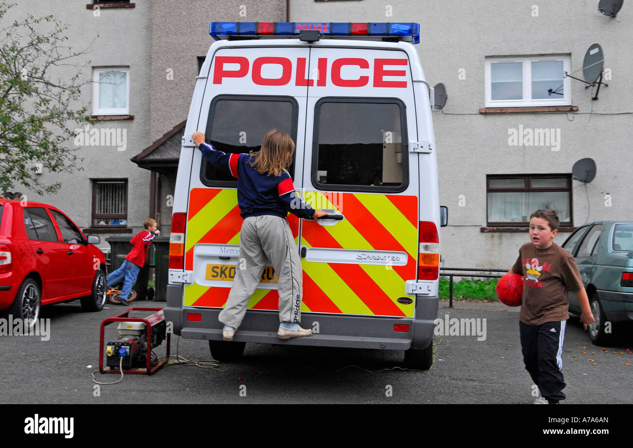 Children police trouble hi-res stock photography and images - Alamy