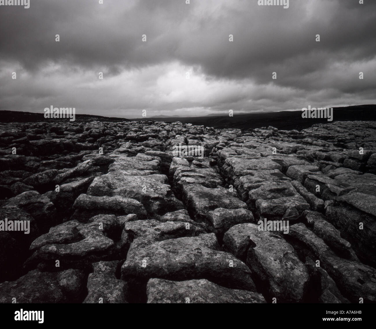 Limestone Pavement, above Malham, Yorkshire Dales, England, Great ...