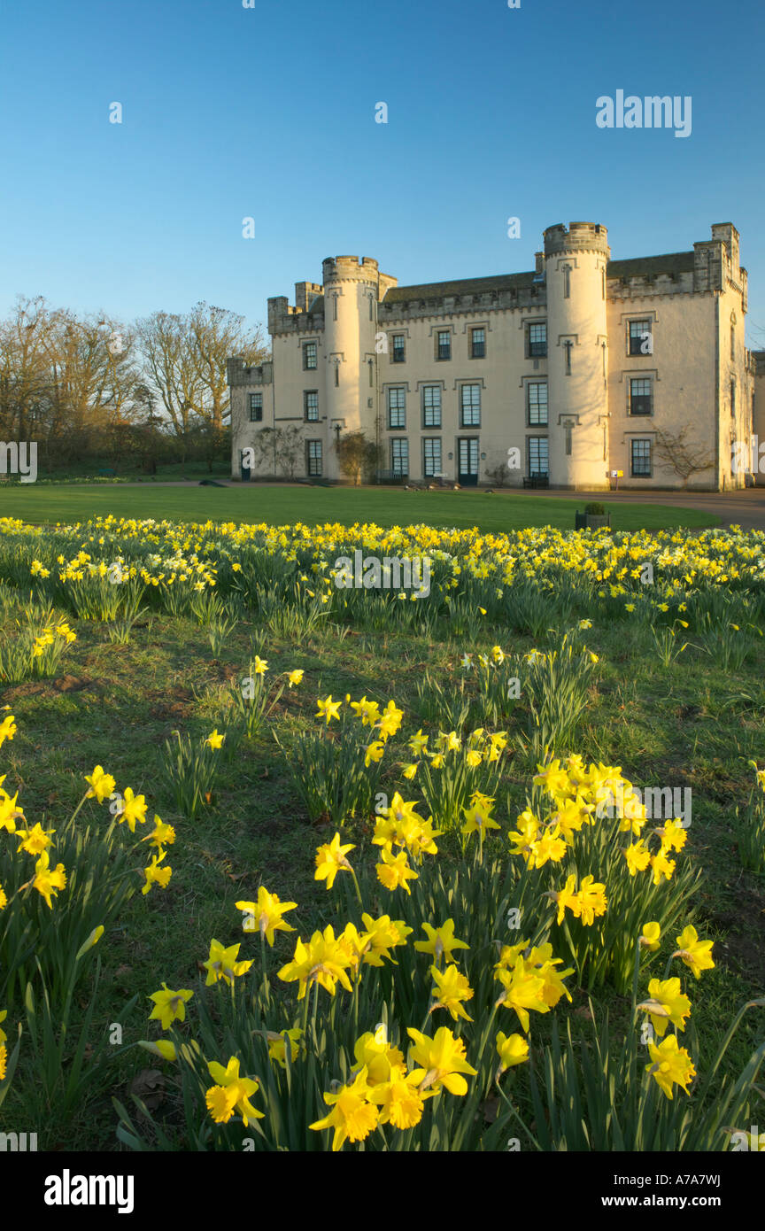 The house of the binns scotland hi-res stock photography and images - Alamy