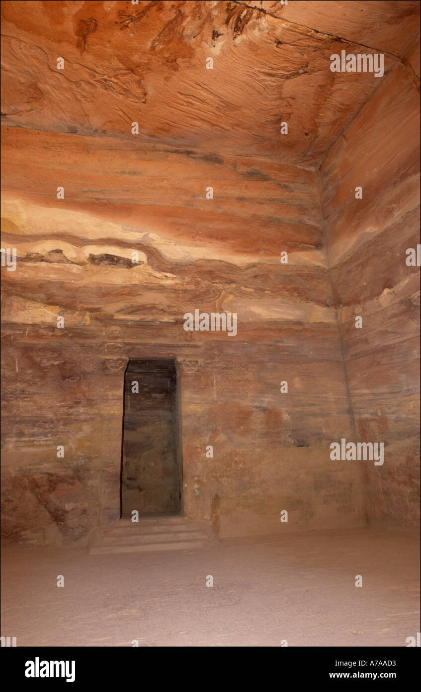 Inside treasury petra jordan hi-res stock photography and images - Alamy
