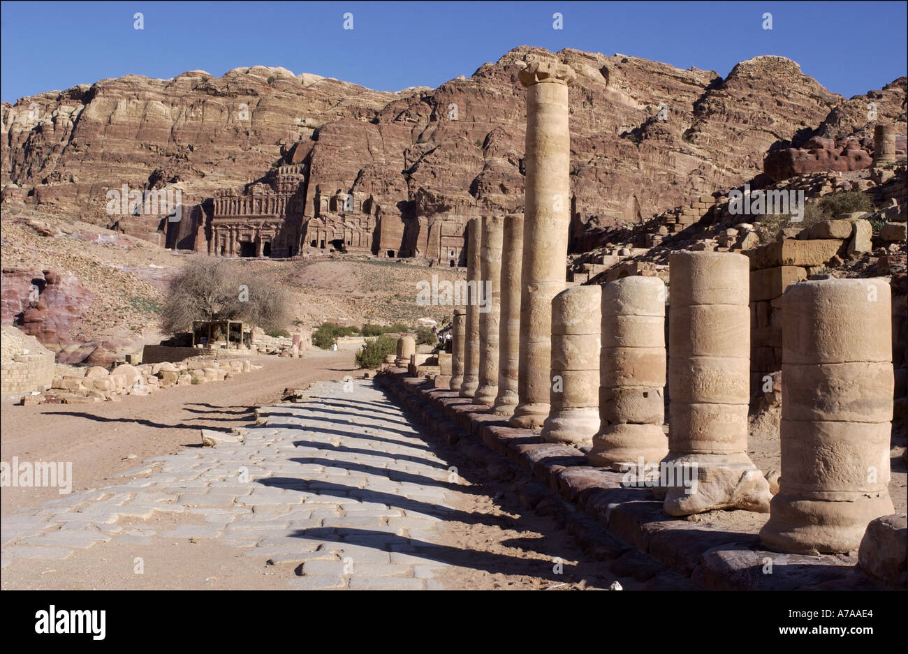 Ancient iraq ruins hi-res stock photography and images - Alamy