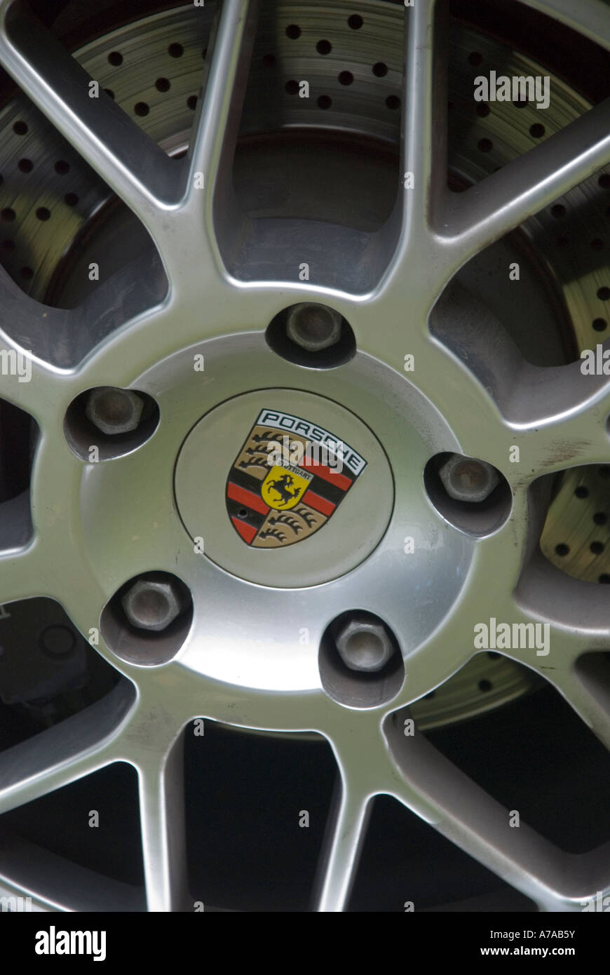The wheel structure of a Porsche sports car Stock Photo - Alamy