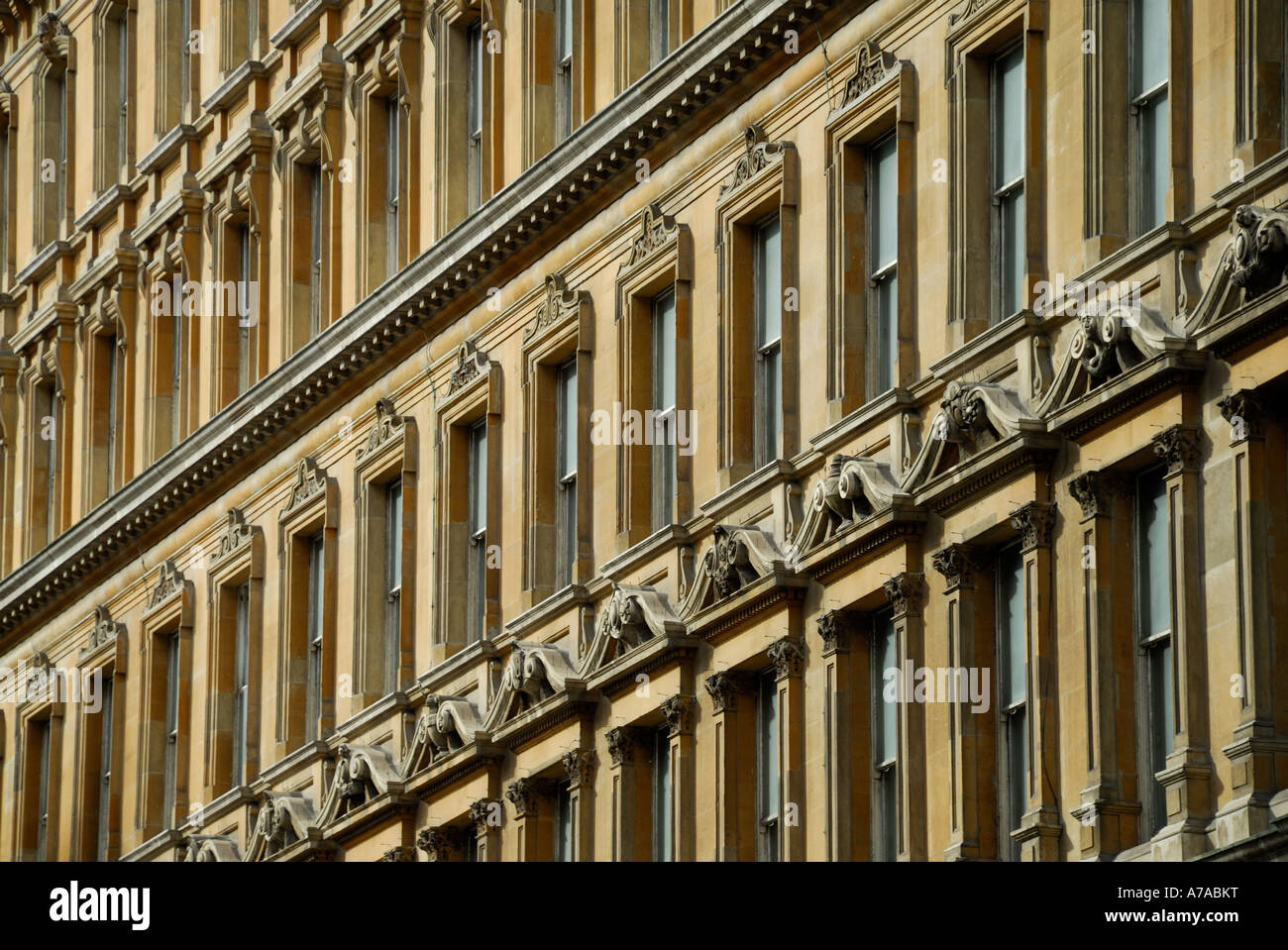 Neoclassical art architecture hi-res stock photography and images - Alamy