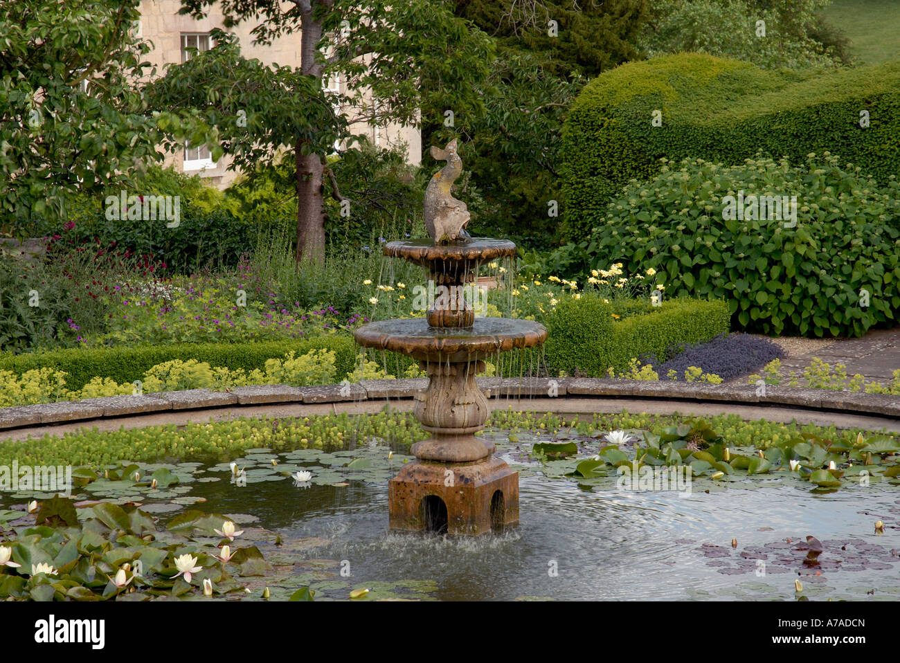 Holywell pond hi-res stock photography and images - Alamy