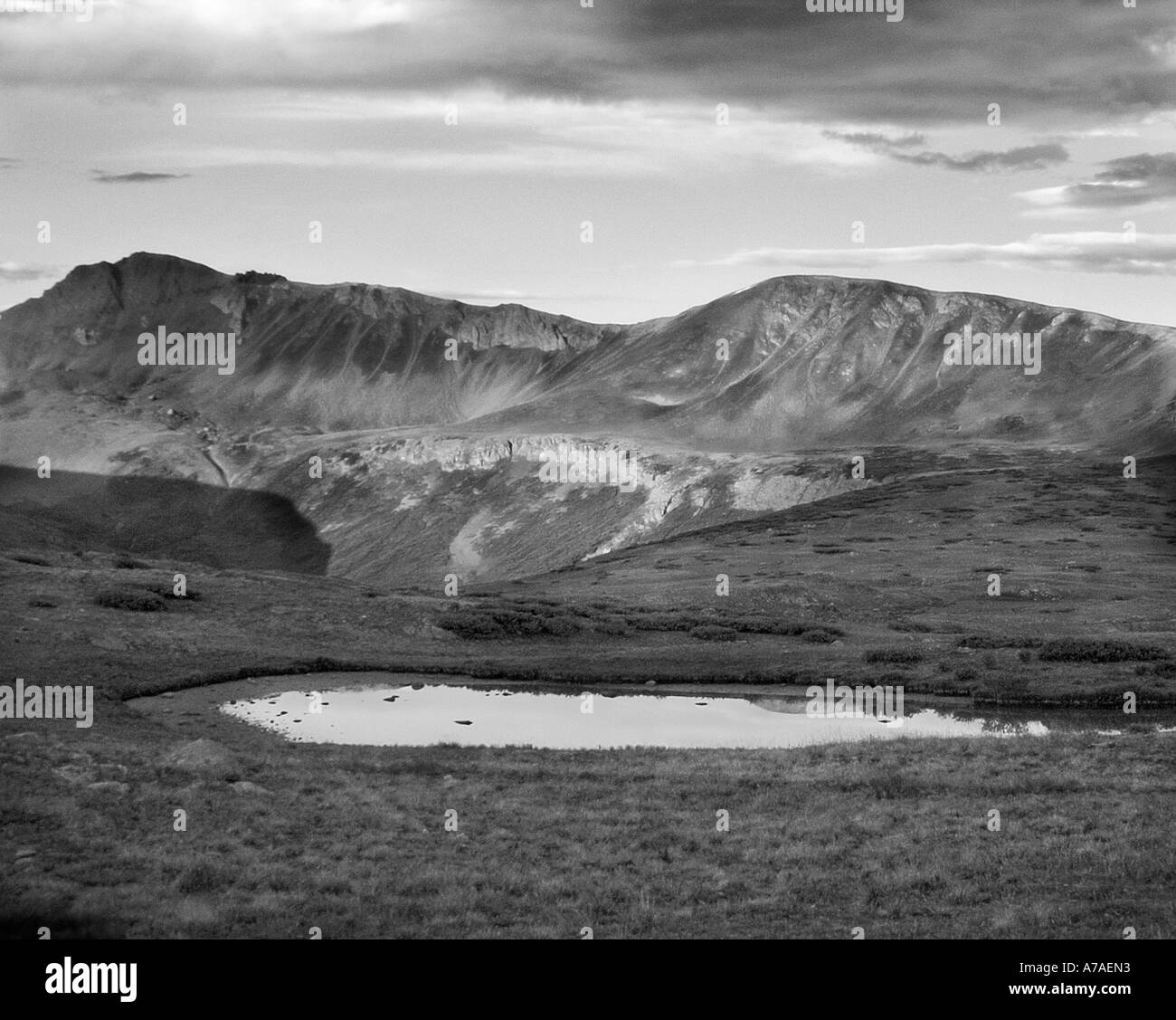 Independence mountain Black and White Stock Photos & Images - Alamy