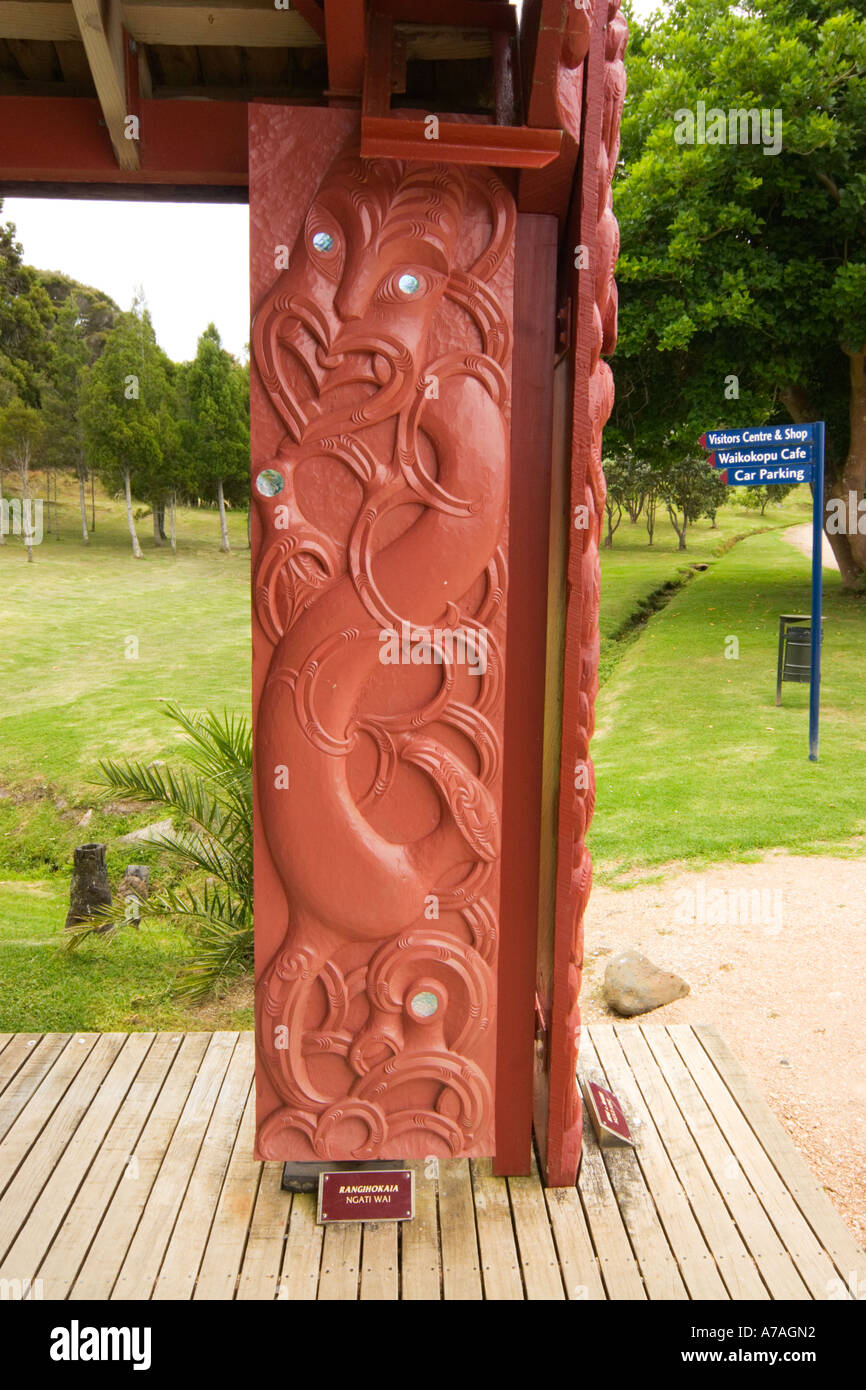 Waka house for ngatokimatawhaorua hi-res stock photography and images ...