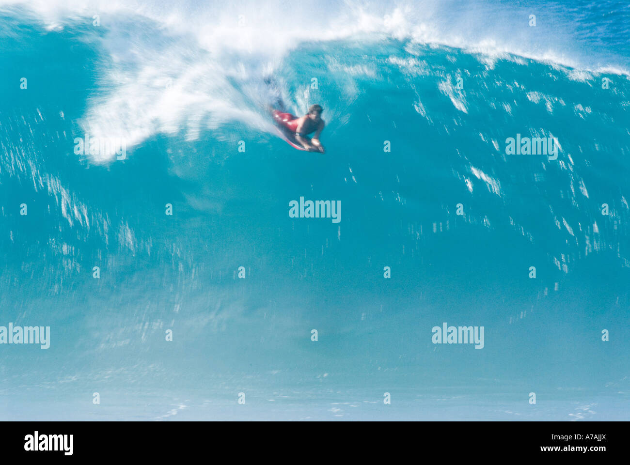 Bodyboarding at Pipeline, North Shore, Oahu, Hawaii Stock Photo - Alamy