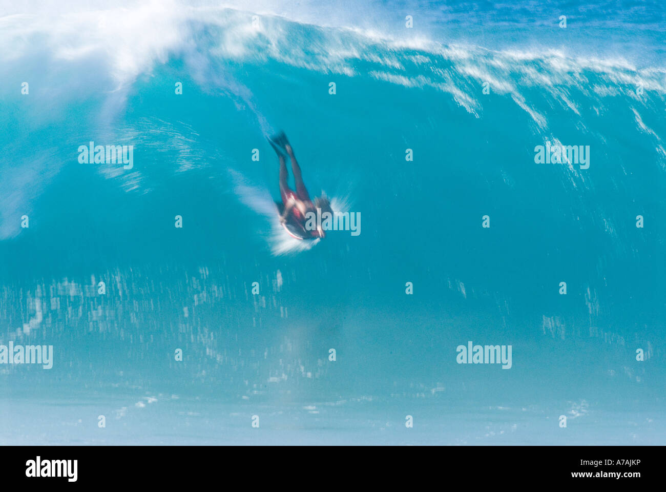 Bodyboarding at Pipeline, North Shore, Oahu, Hawaii Stock Photo - Alamy