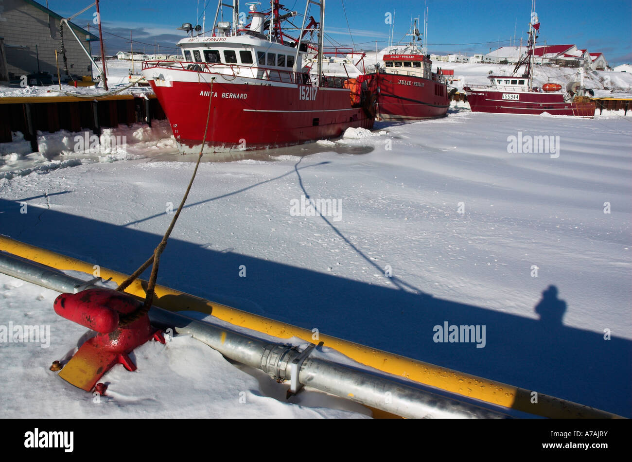 Fishing Boat Ice Pack High Resolution Stock Photography and Images - Alamy