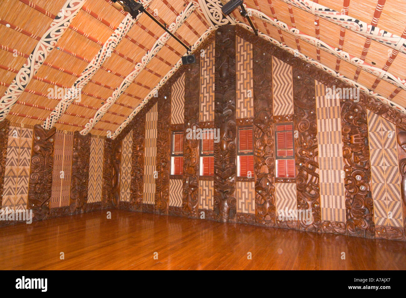 New Zealand Waitangi treaty house and grounds Whare Runanga Maori ...