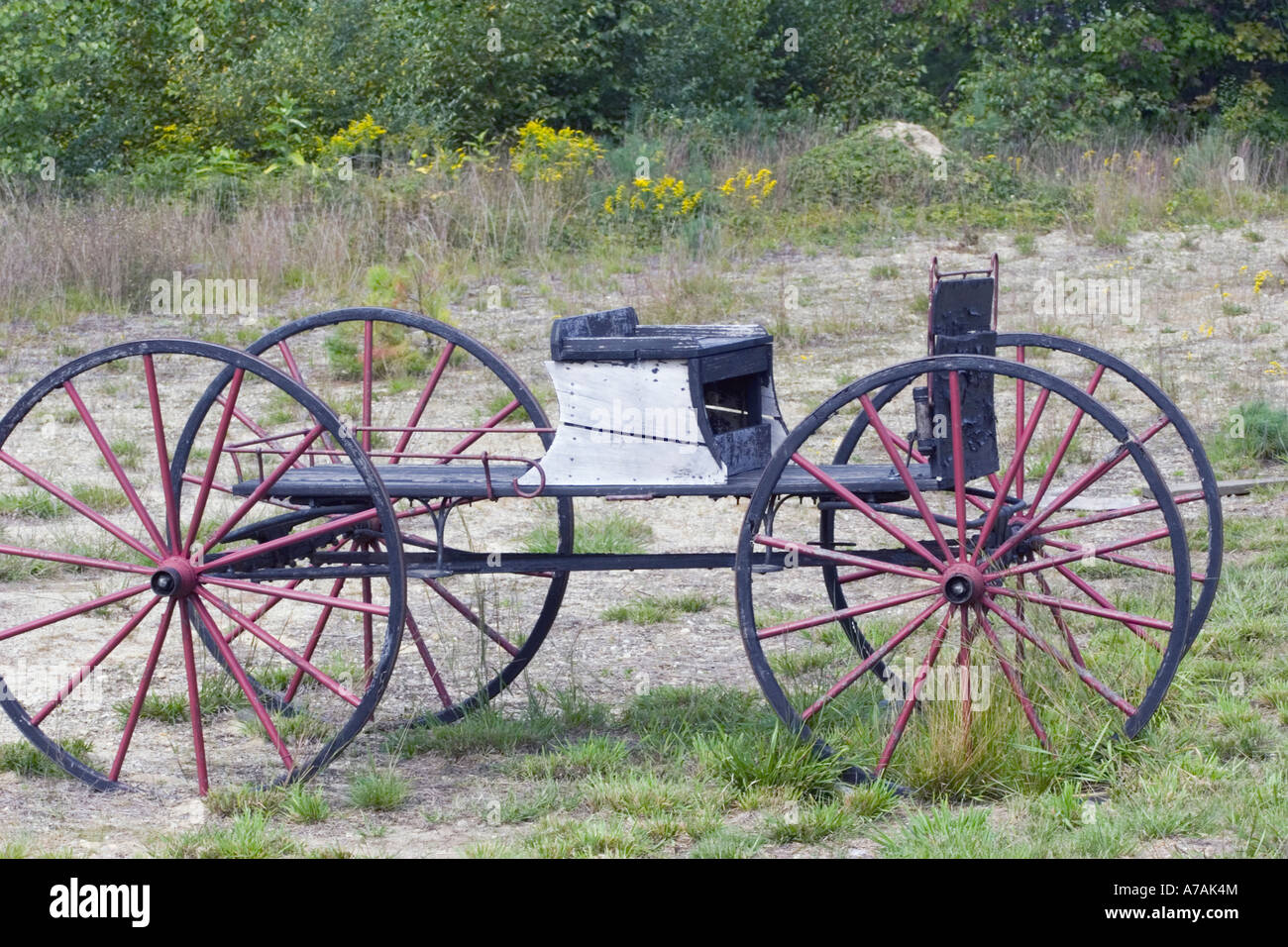 rustic horse drawn carriage Stock Photo - Alamy