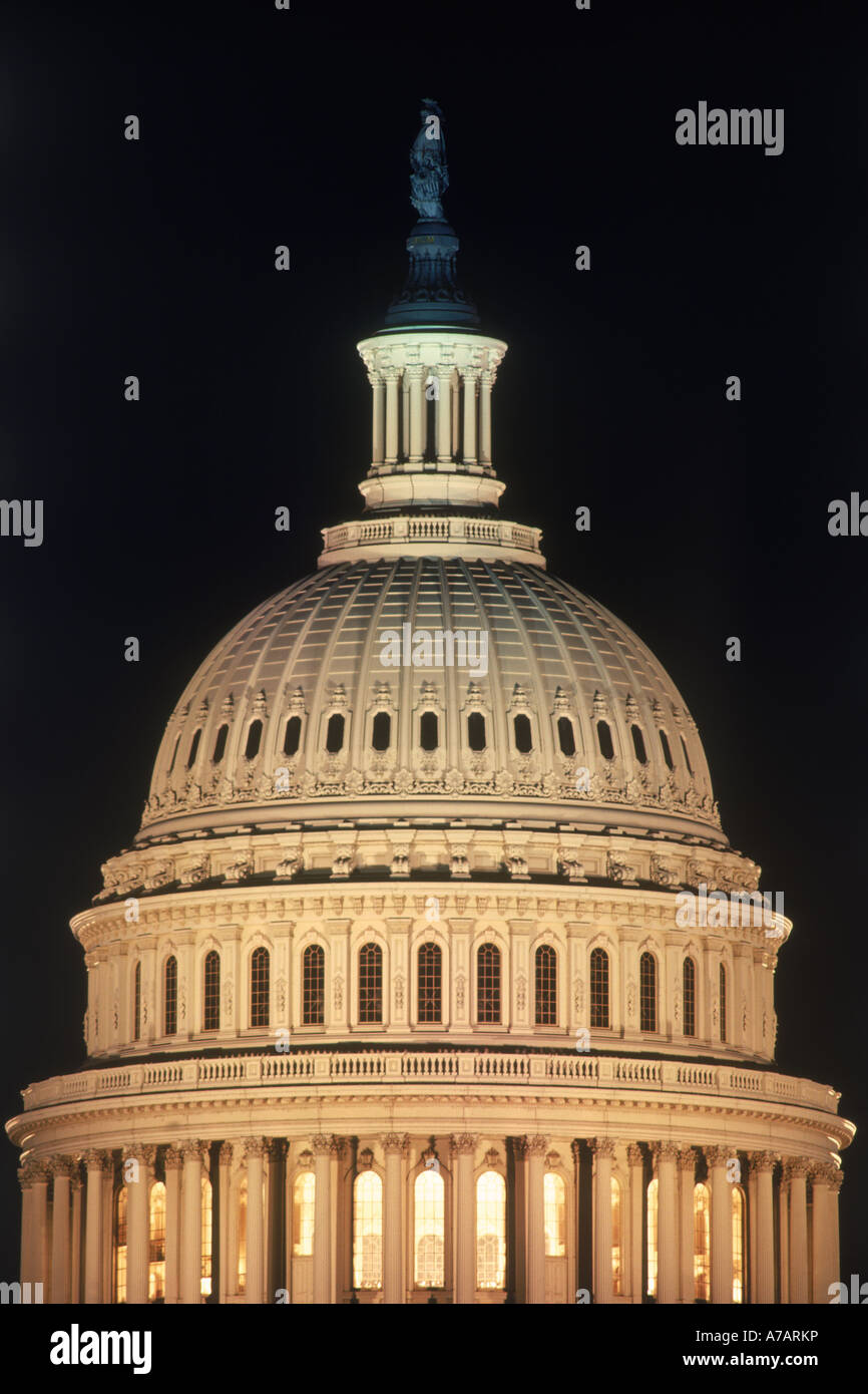 Capitol roof hi-res stock photography and images - Alamy