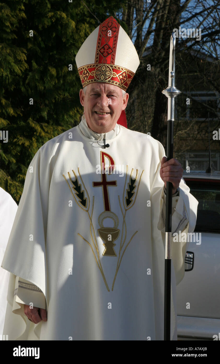 St cadoc s hi-res stock photography and images - Alamy