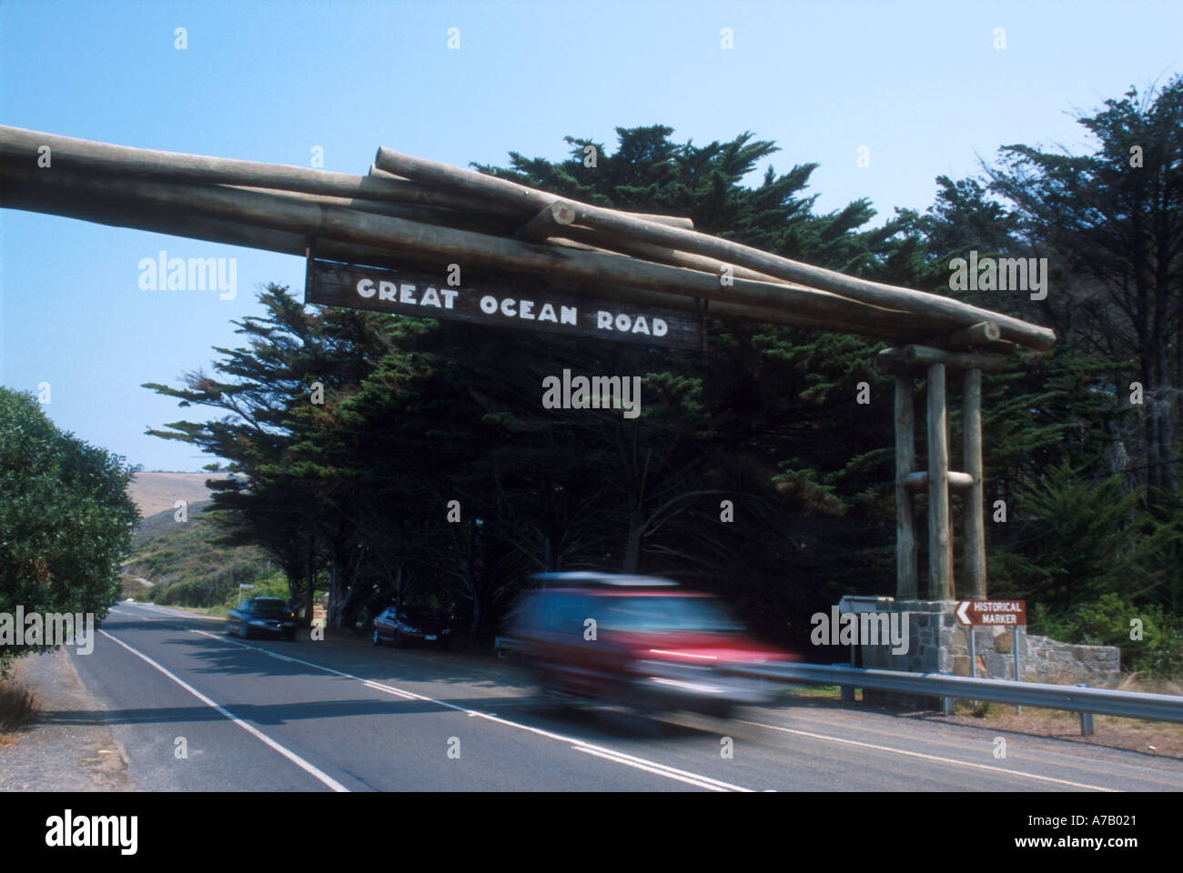 David moore horizontal land australia anglesea hi-res stock photography ...