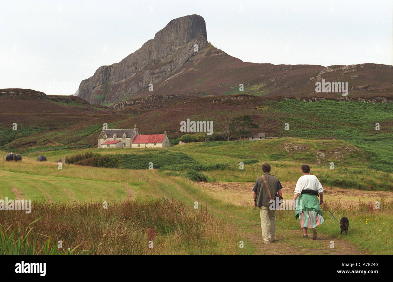 Isle of eigg house hi-res stock photography and images - Alamy