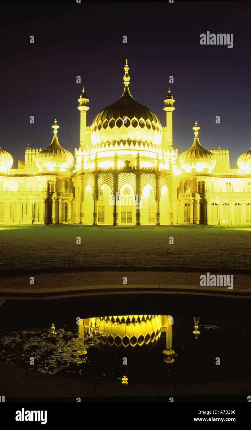 royal pavilion brighton sussex hove traditional night illuminated ...