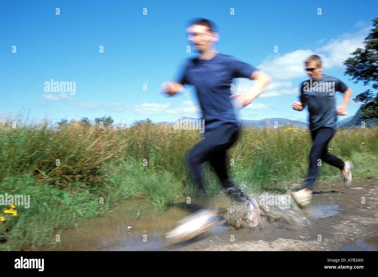 Fell running peak district hi-res stock photography and images - Alamy