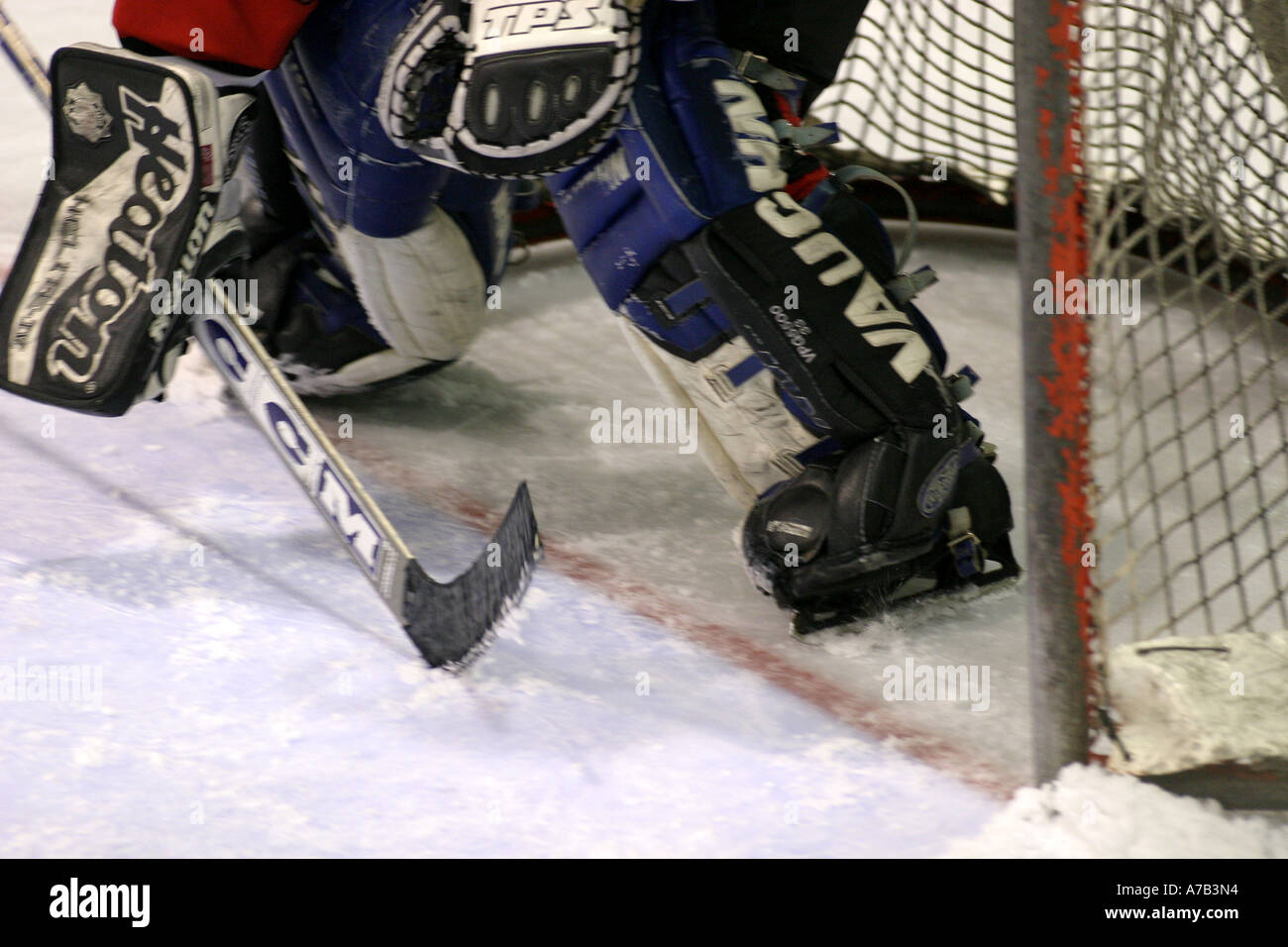Hockey expert hi-res stock photography and images - Alamy