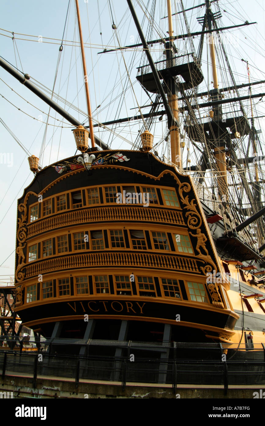Hms victory gallery hi-res stock photography and images - Alamy