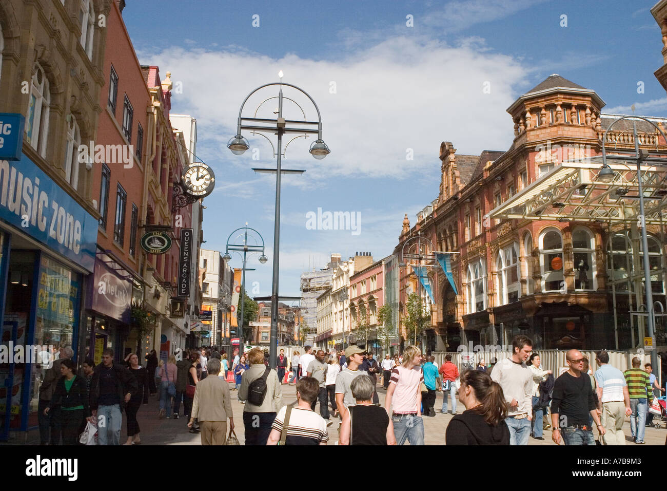 UK English northern city leeds Stock Photo - Alamy