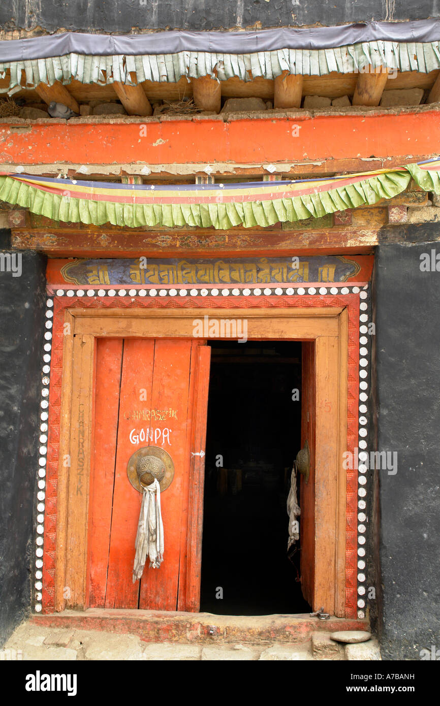 Gompa door hi-res stock photography and images - Alamy