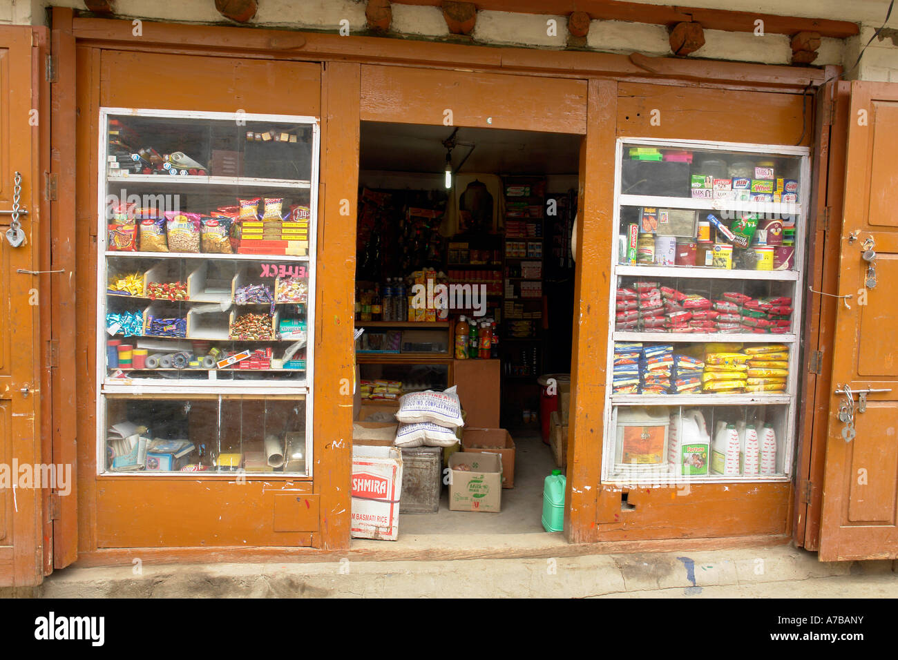 local shop old town leh Stock Photo - Alamy