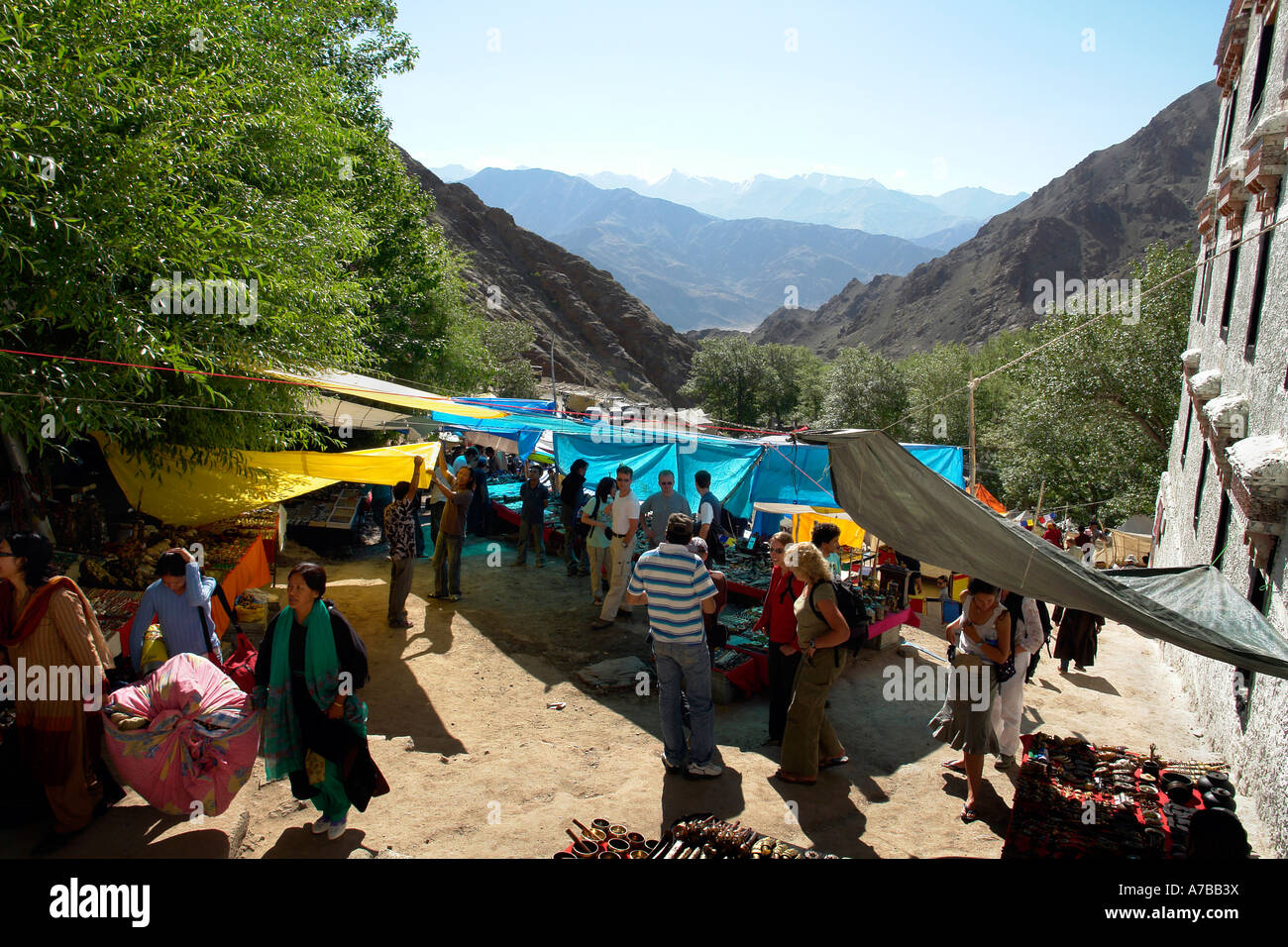 stalls at hemis festival Stock Photo - Alamy