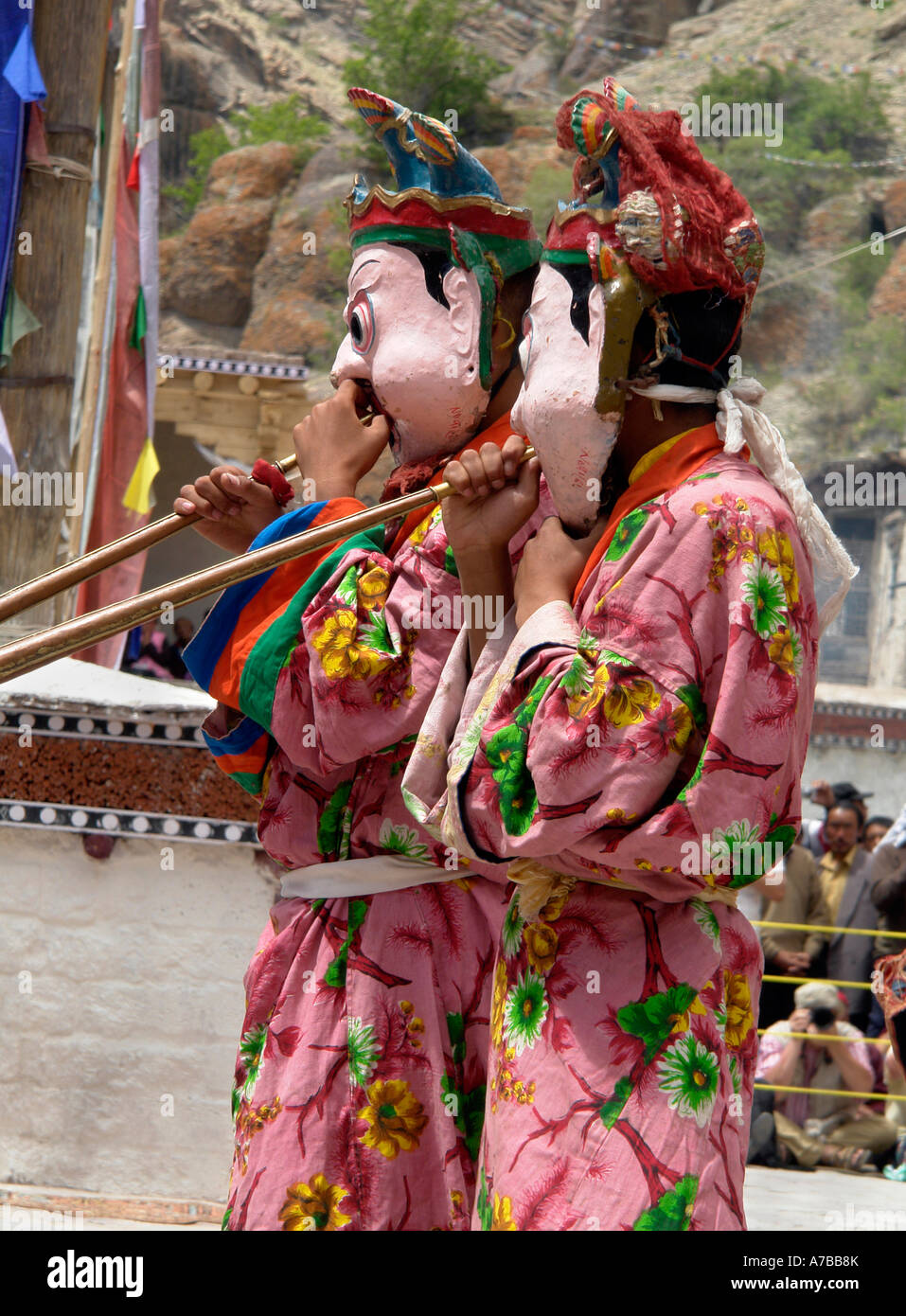 monks in costume hemis festival Stock Photo - Alamy