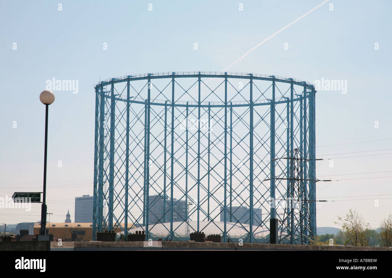 Structure cylindrical cylinder hi-res stock photography and images - Alamy