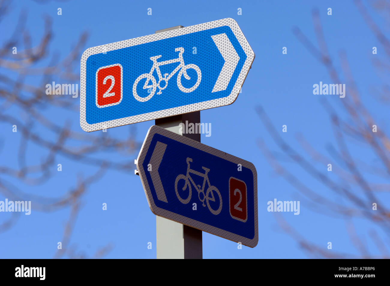 Cycle path sign, Dorset Britain UK Stock Photo - Alamy