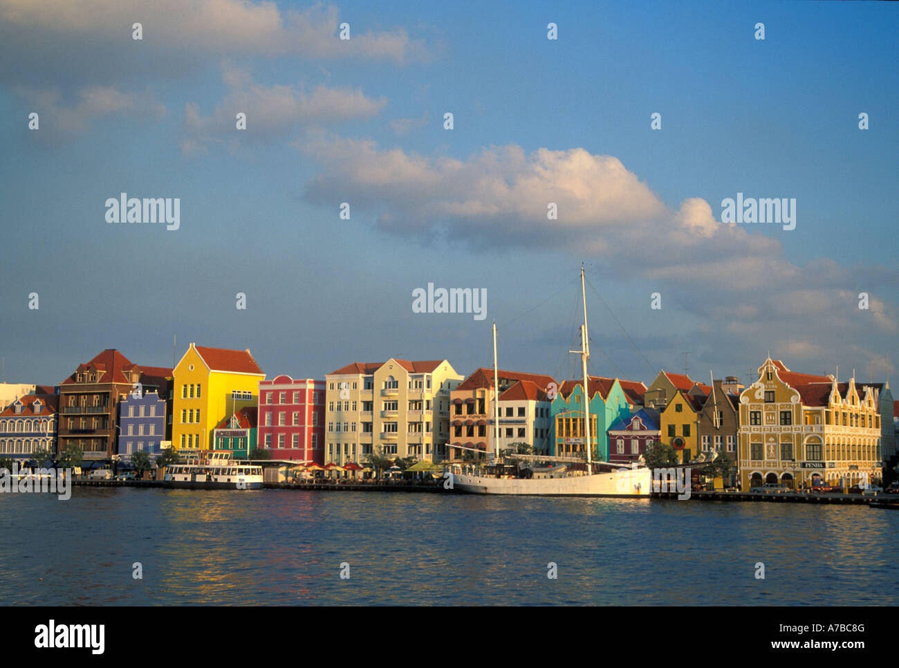 Dutch building line the Handelskade in Willemstad, Curacao Stock Photo ...