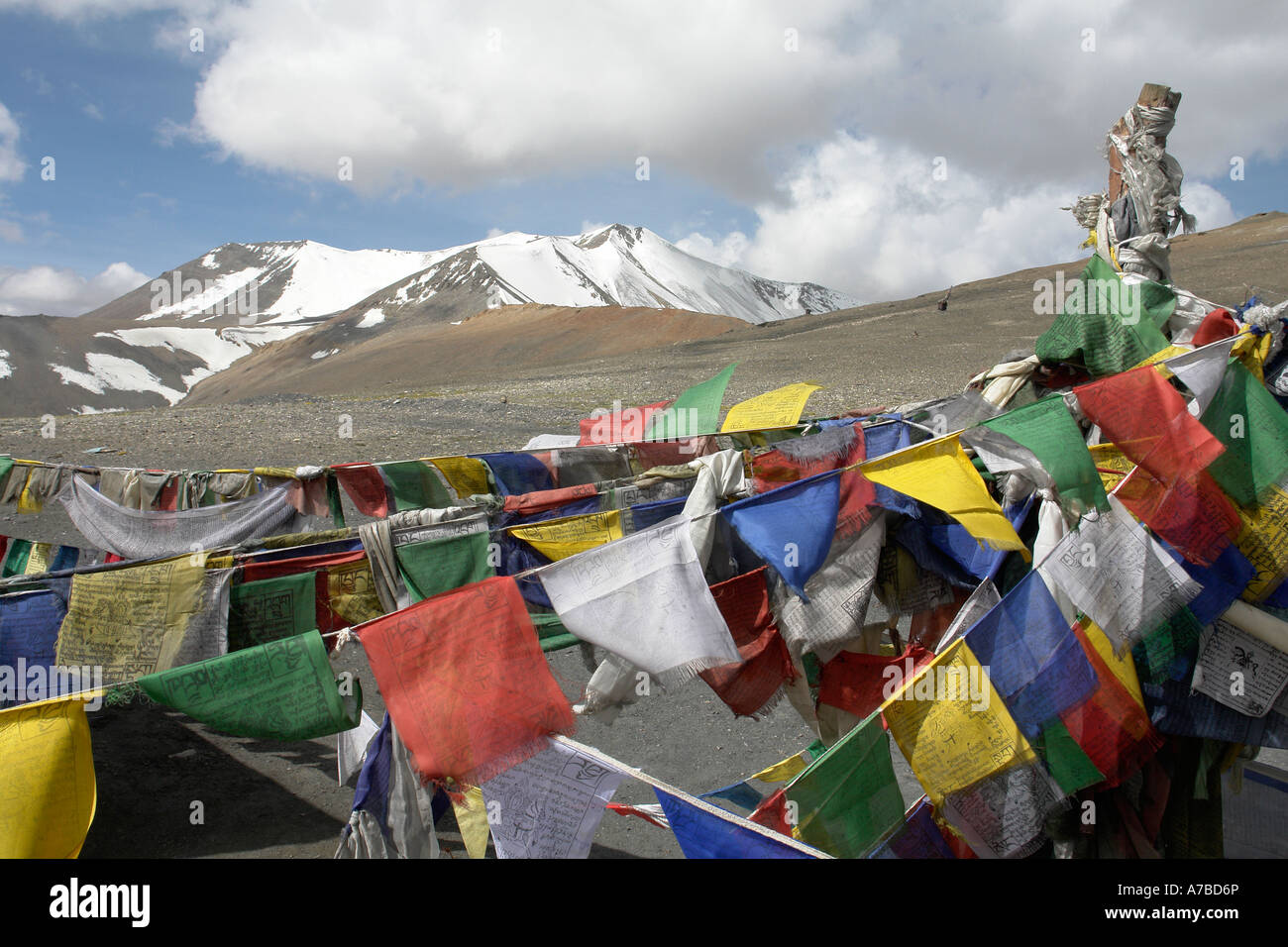 prayer flags at taglang la Stock Photo - Alamy