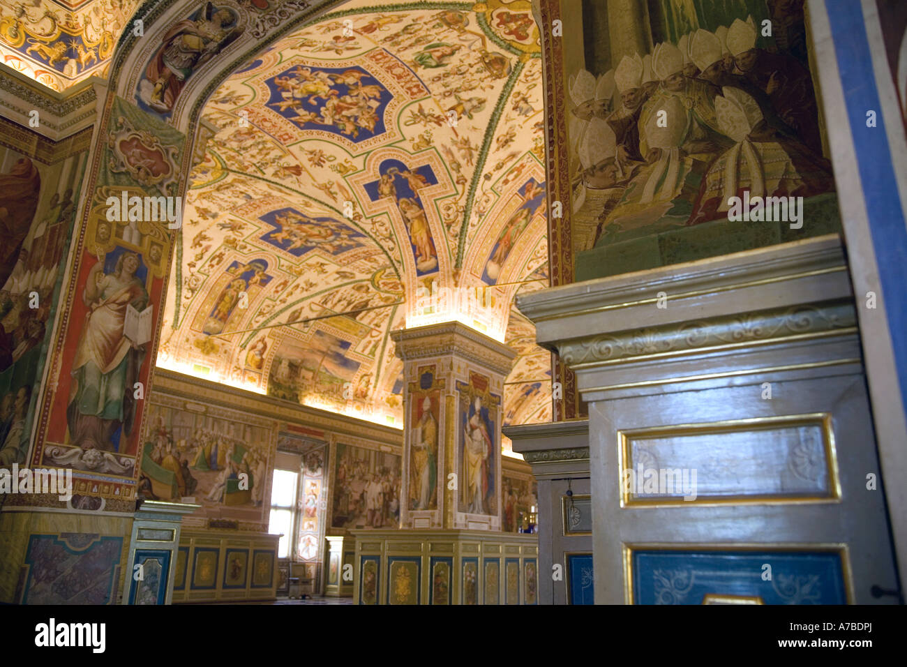 Vatican picture gallery hi-res stock photography and images - Alamy