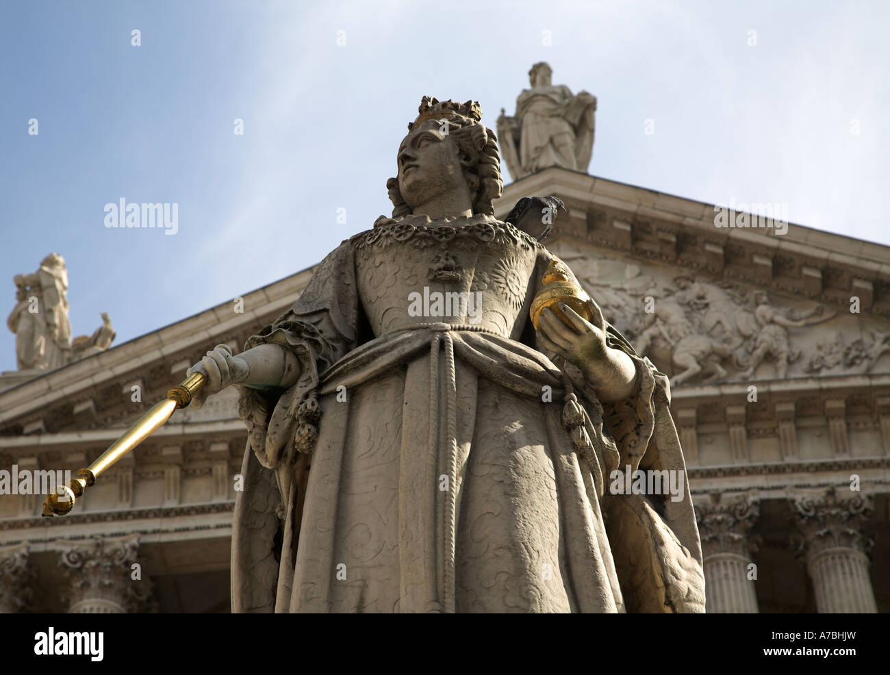 Queen Anne Statue in front of St Paul's Cathedral London Stock Photo ...