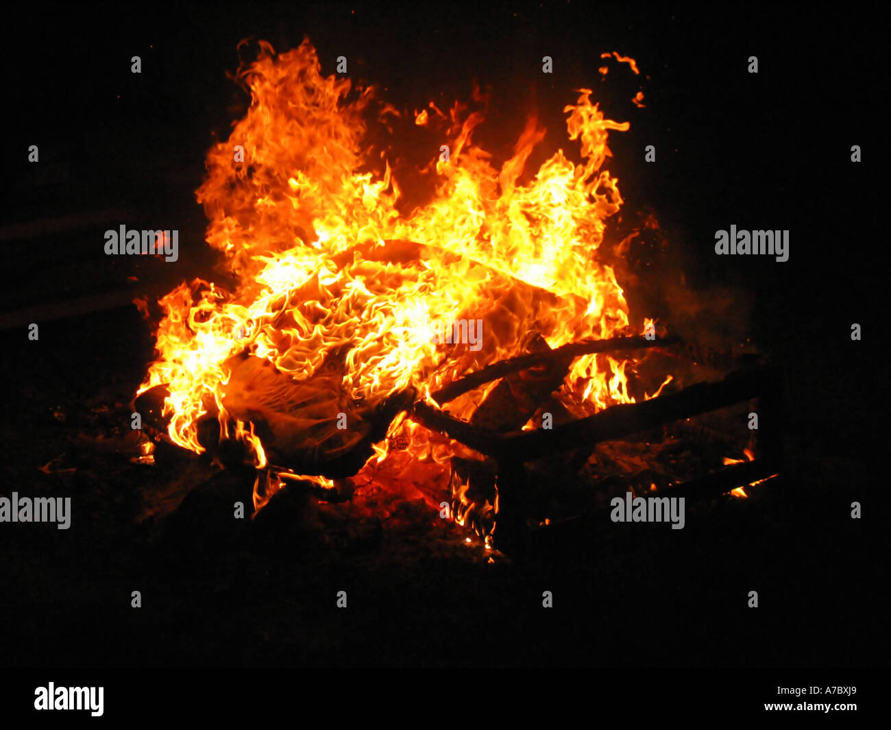 Bonfire smoke pollution hi-res stock photography and images - Alamy