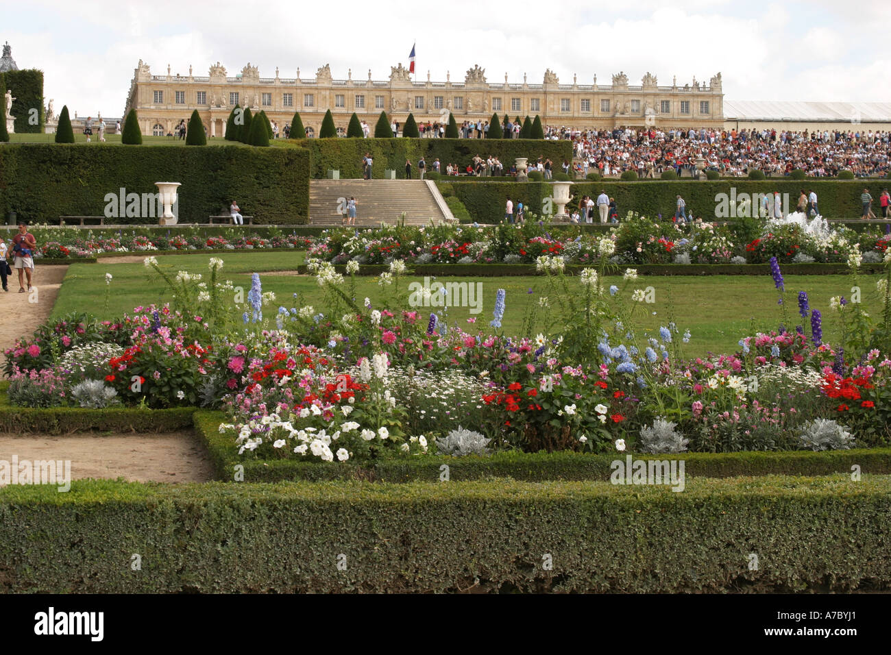 Versailles: palace and garden with flowers, Paris, France Stock Photo ...
