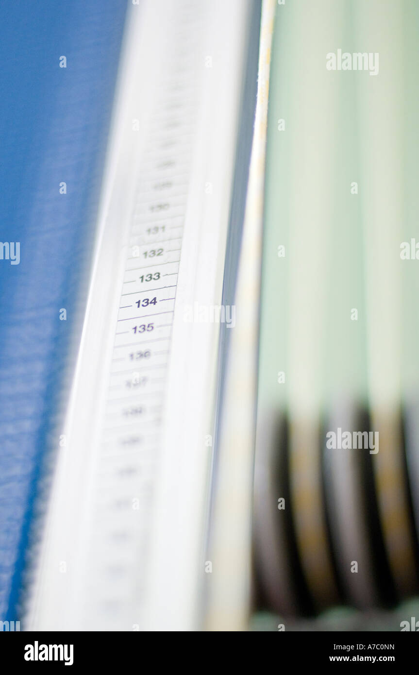 linkage of a weight machine, graduated scale Stock Photo - Alamy