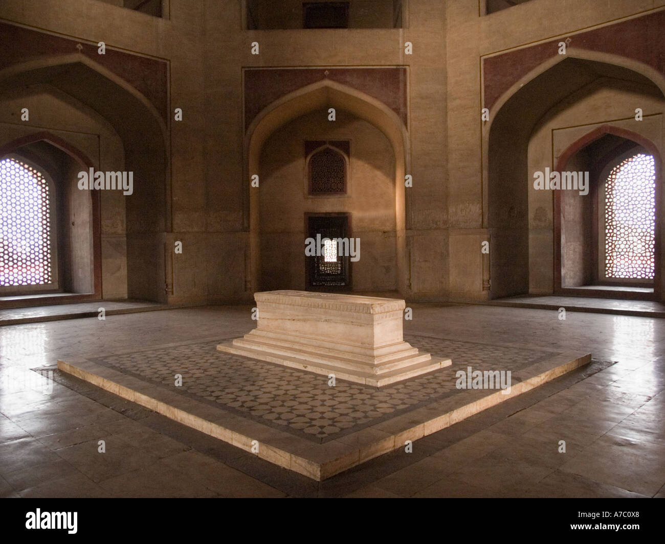 Mughal hi-res stock photography and images - Alamy