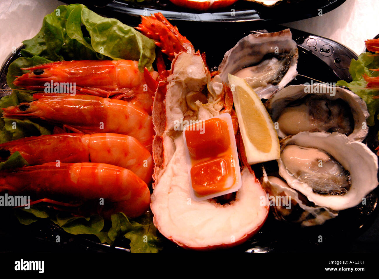 shell fish display Sydney Fish Market Australia Stock Photo - Alamy
