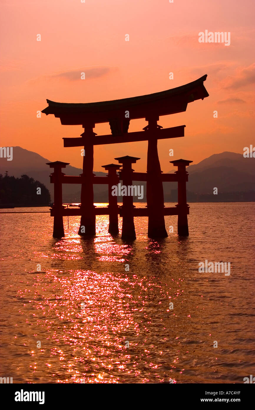 Itsuku shima hi-res stock photography and images - Alamy