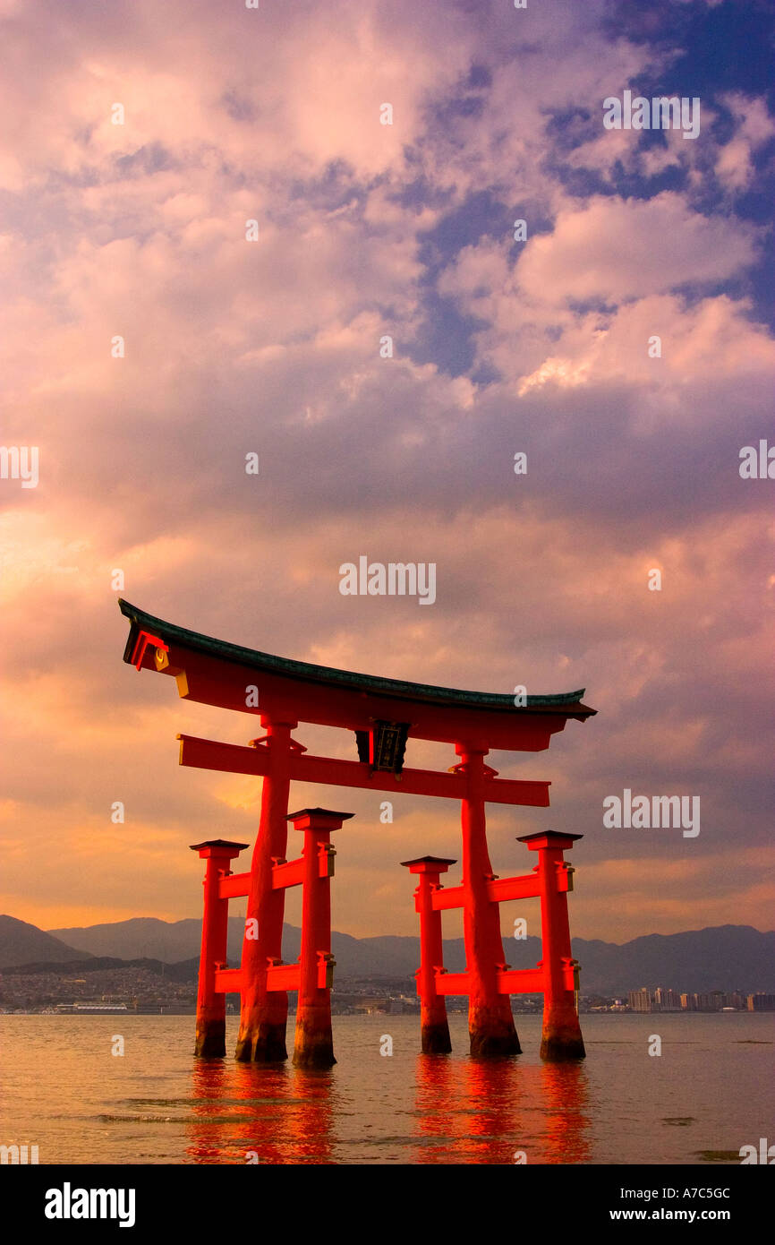 Itsukushima jinja floating tori at sunset Itsuku shima Miyajima Island ...