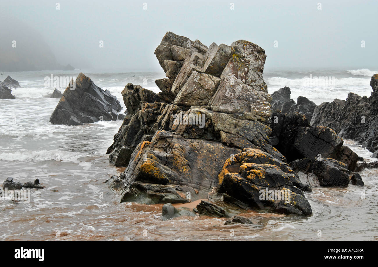 Coastal rocks putsborough north devon Stock Photo - Alamy