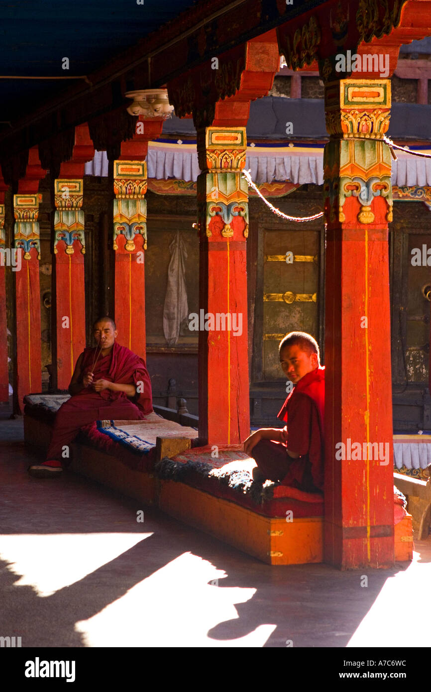 Amazing Buddhist Monasteries High Resolution Stock Photography and ...
