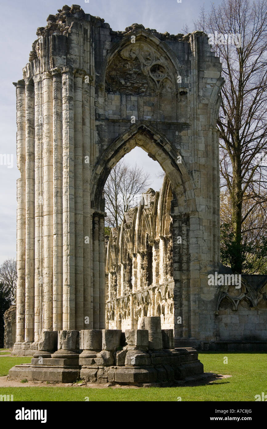 Roman ruins in england hi-res stock photography and images - Alamy