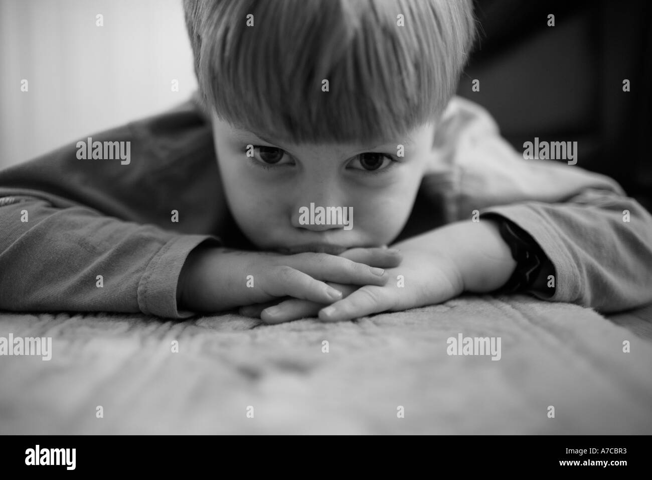 The sad child Black and White Stock Photos & Images - Alamy