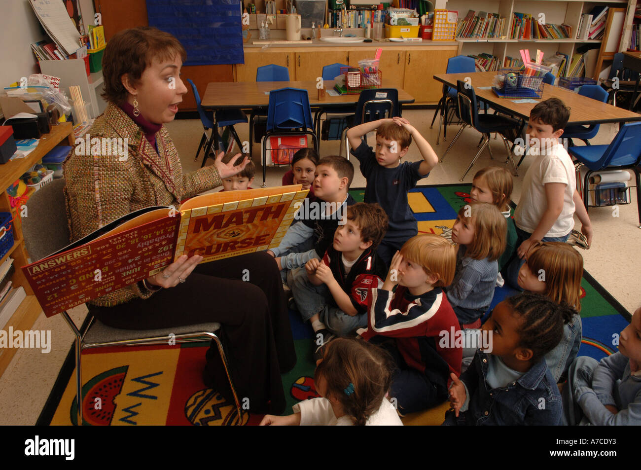 Kim Chambers Is Elementary School Teacher And Cancer Survivor Due To kim-chambers-is-elementary-school-teacher-and-cancer-survivor-due-to