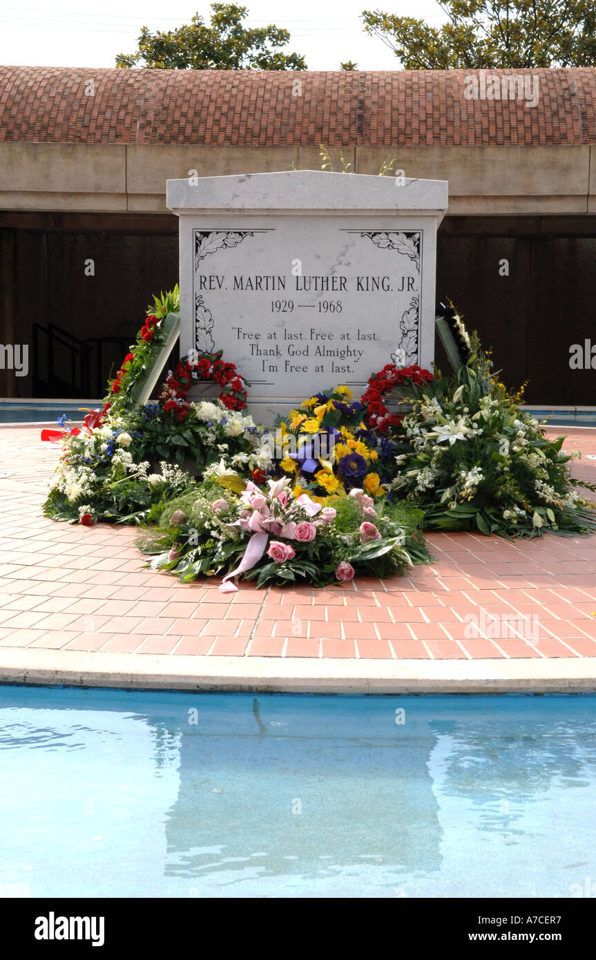 Martin Luther King Jr tomb King Center Atlanta GA 2006 Robin Nelson ...